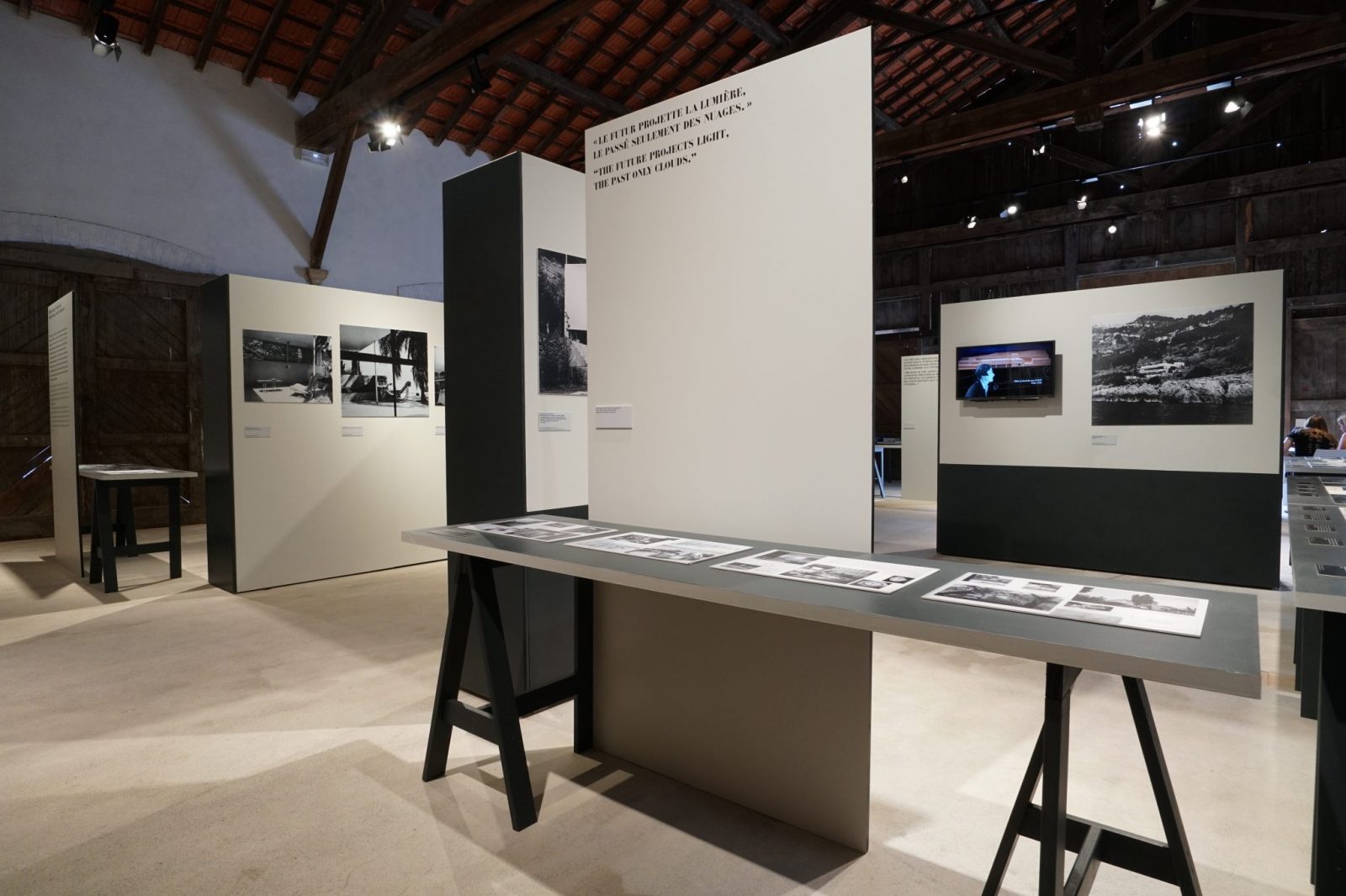 Exposition « Eileen Gray, une architecture de l’intime », 20 juin – 30 ...